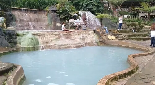 Curug Cipanas Nagrak Bandung: Surga Tersembunyi yang Wajib Dikunjungi ...